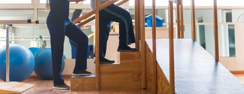 Post Knee surgery Rehabilitation - Encore Physical therapy